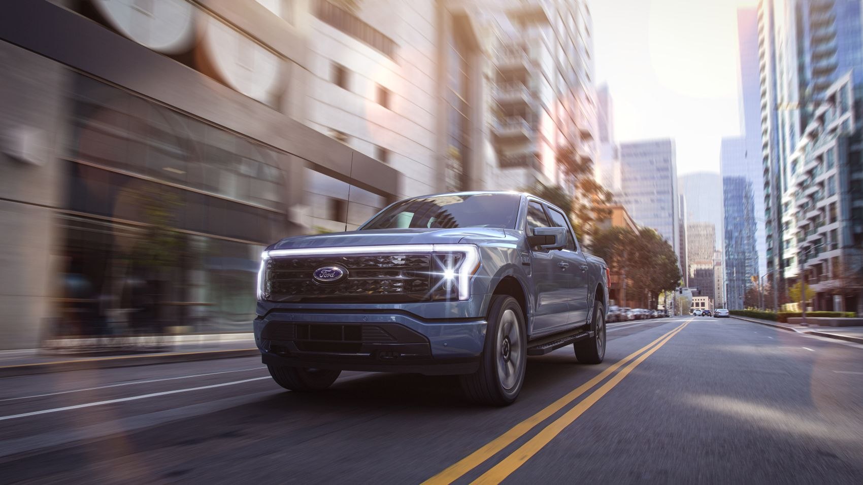 Ford F-Series F-150 Lightning XIV SuperCrew Extended-Range (571 Hp ...